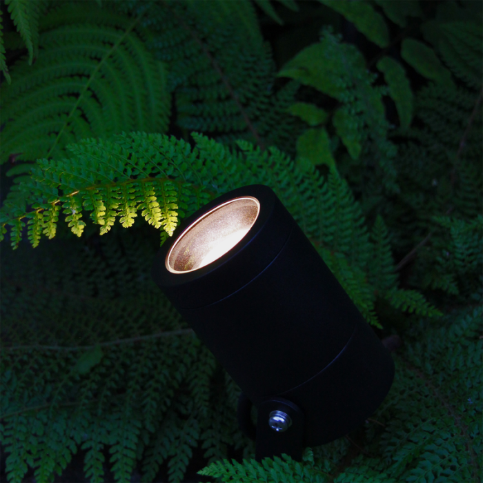 Köp spotlights för utomhusbruk hos Byggmax